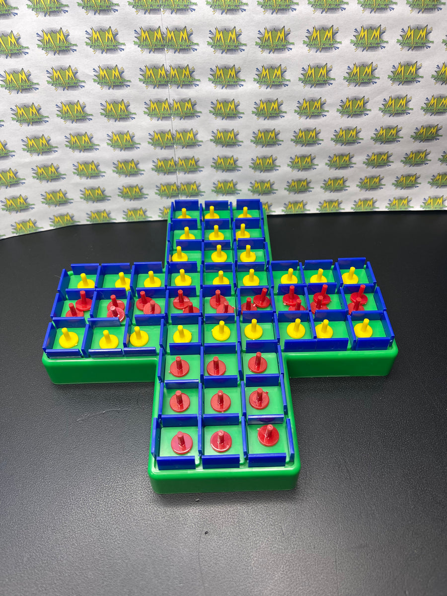 Vintage 1950s Squares Board Game – The Misfit Mission Collectables