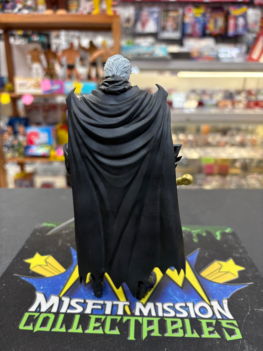 McFarlane DC Multiverse Flashpoint Unmasked Batman Figure – The Misfit ...