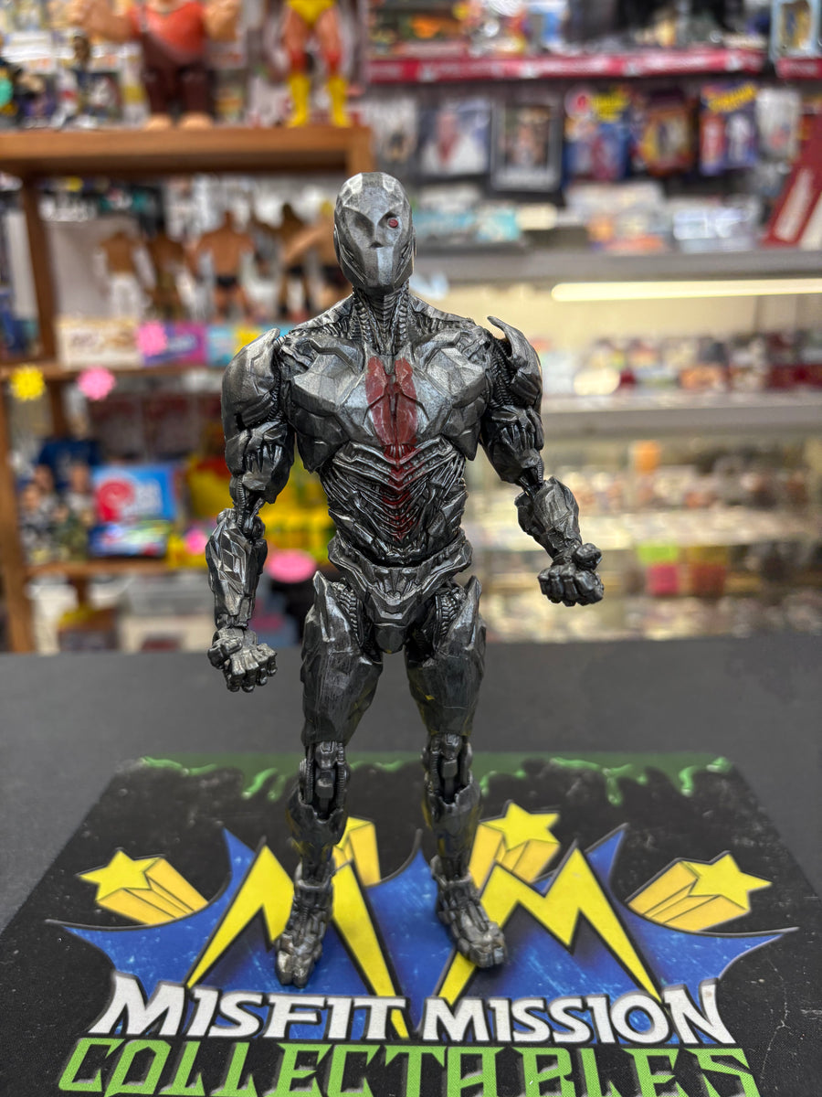 McFarlane DC Multiverse Justice League Cybrog Figure – The Misfit ...